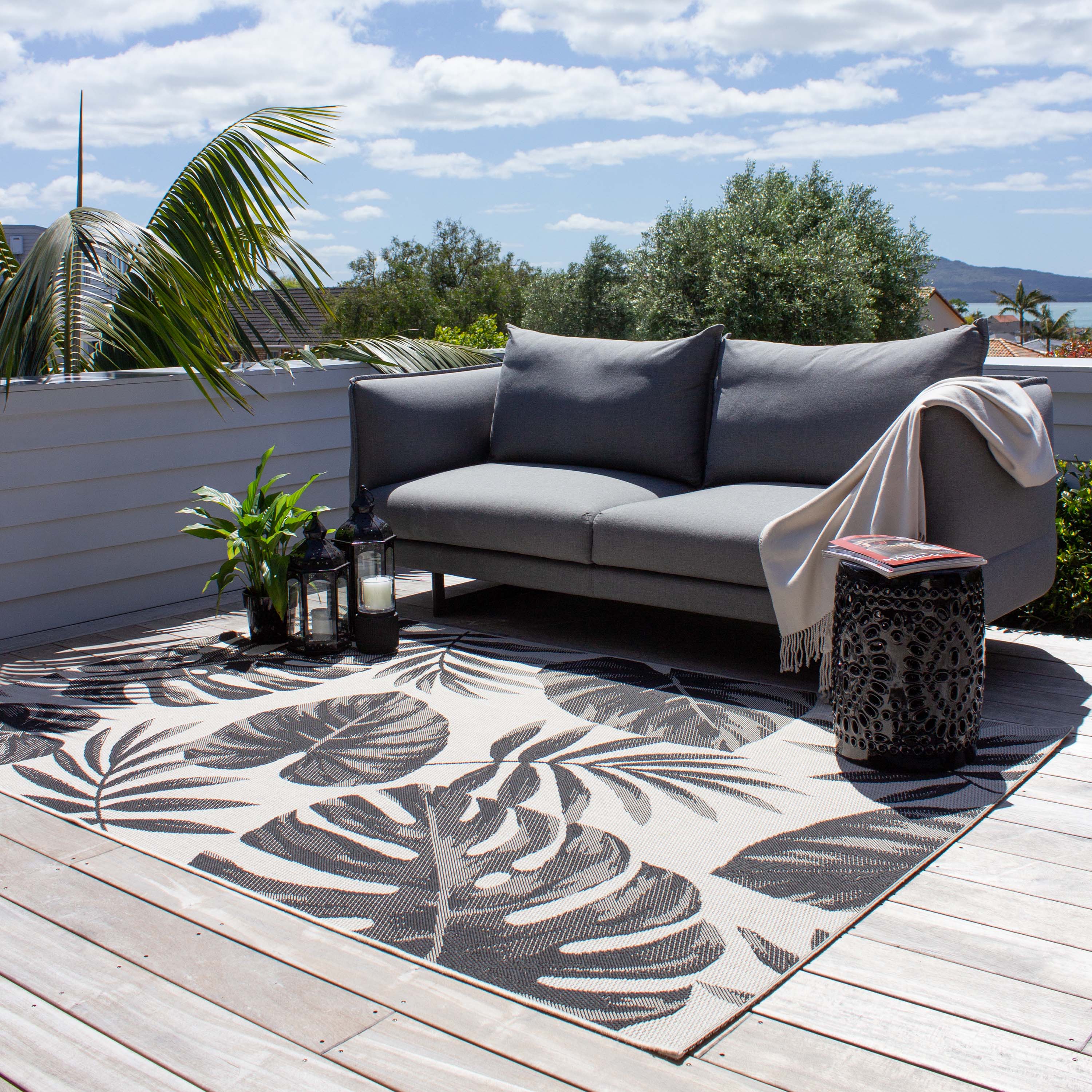 Outdoor – Signature Rugs